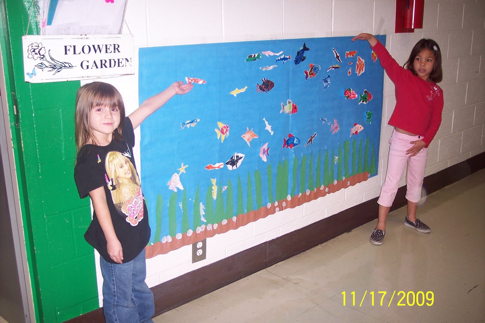 Dickson Elementary School: First Grade: Mural
